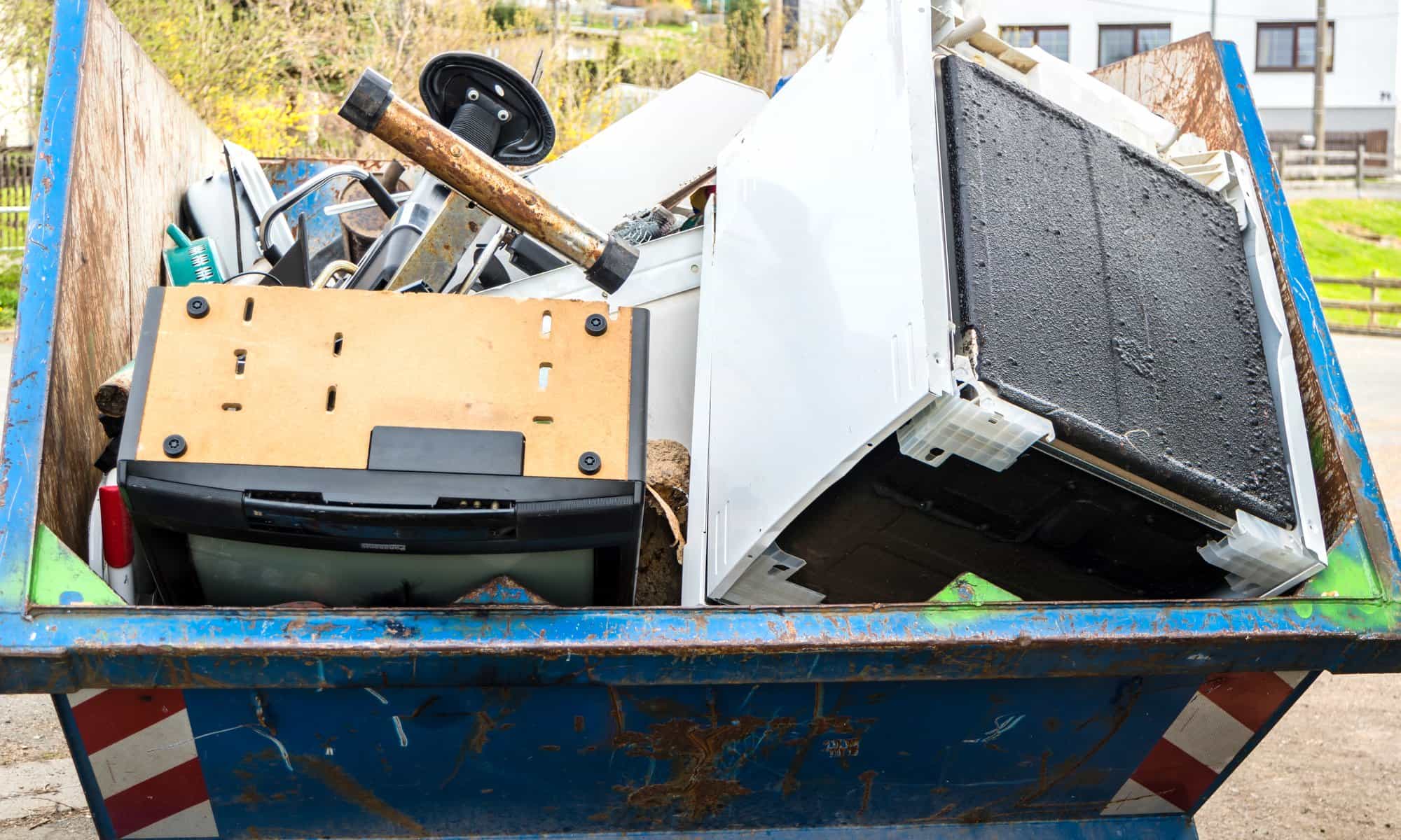 Elektroschrott Container | Gmina SKOKI